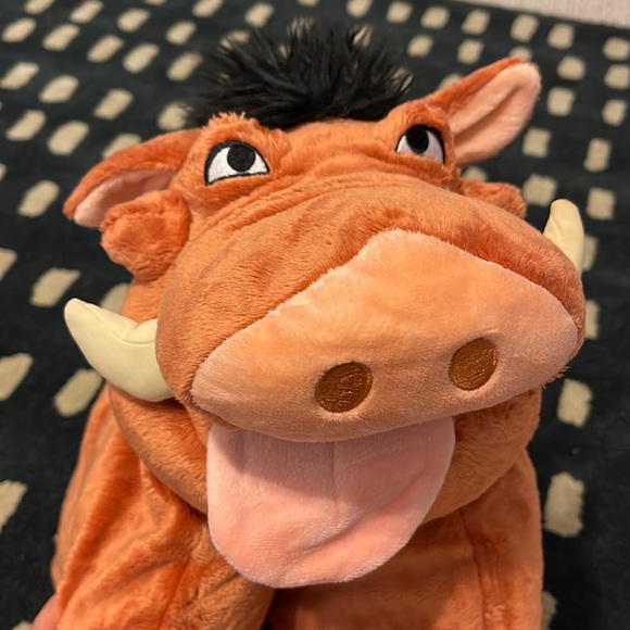 Disney | Toys | Pumba Pillow Pet | Poshmark